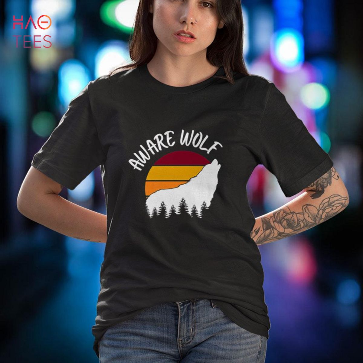 Funny Halloween Werewolf Howling Aware Wolf Full Moon Humor Shirt