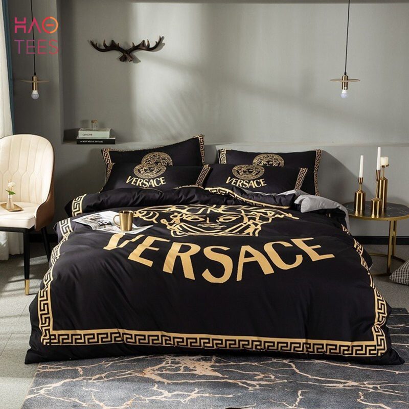 NEW Versace Luxury Limited Edition Gray Bedding Set