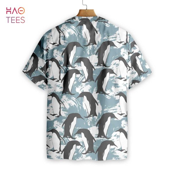 NEW Penguin Seamless Pattern Hawaiian Shirt
