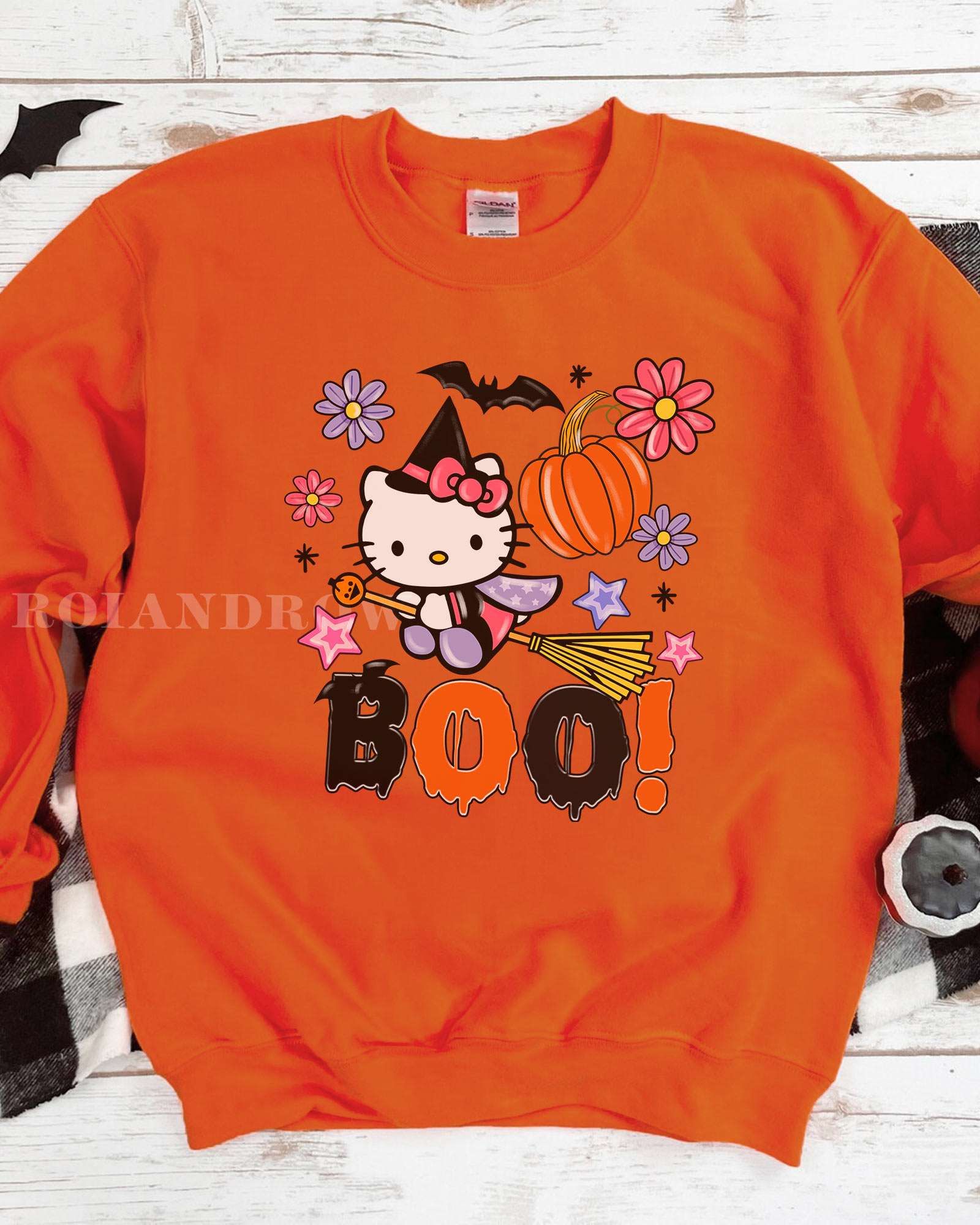 NEW Halloween Hello Kitty Boo! Shirt